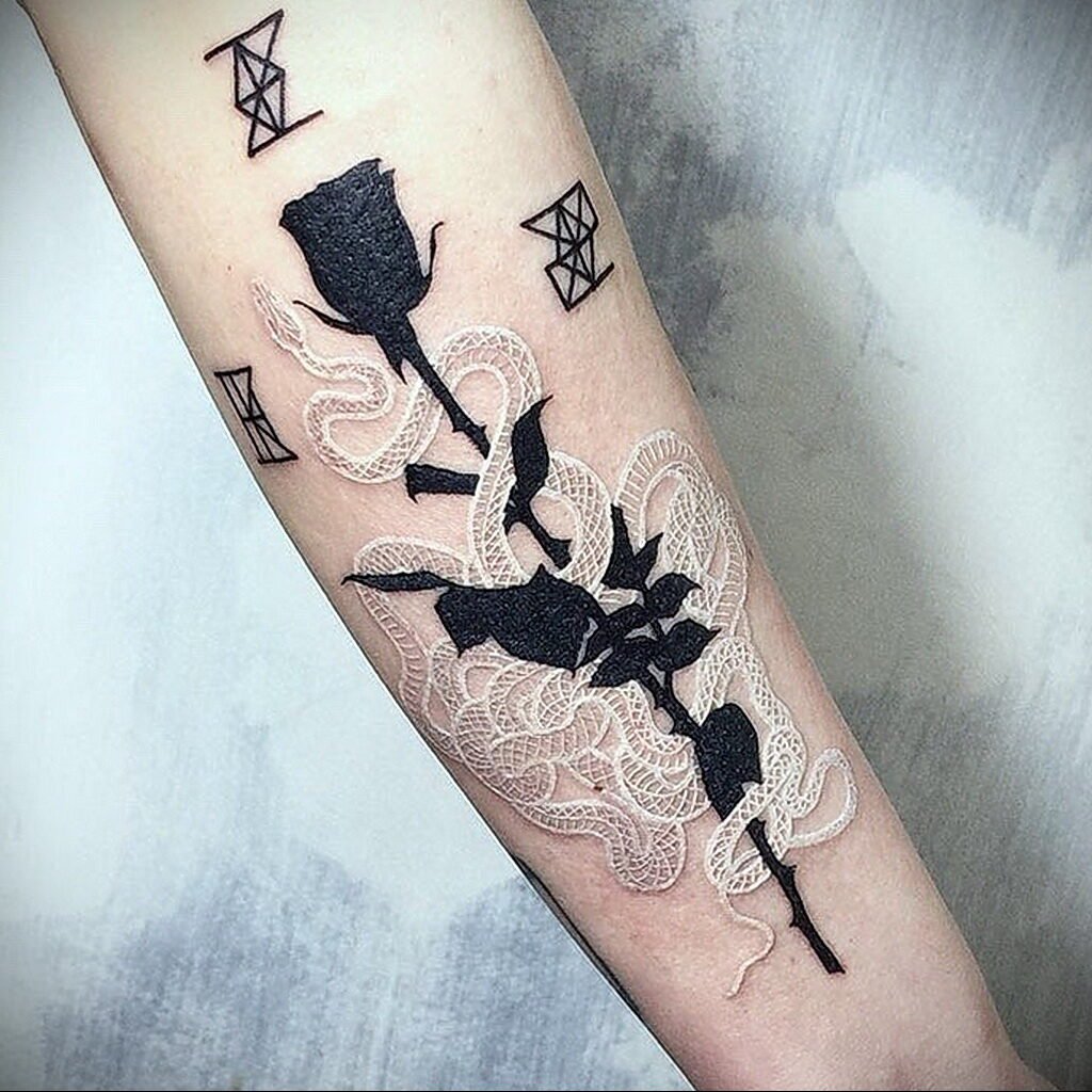 Tetování bílým inkoustem: tipů pro péči | VeAn Czech